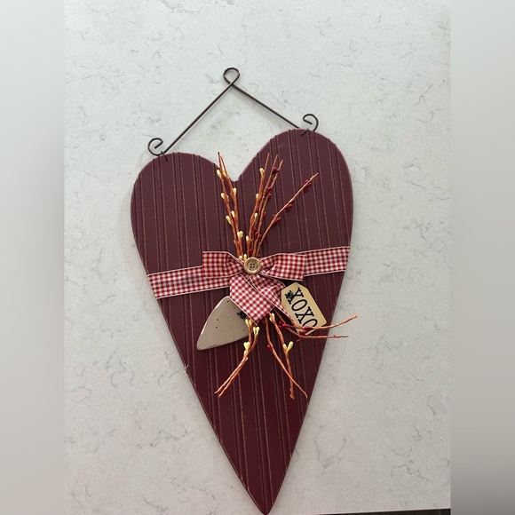 Wall Decor | Rustic Heart Wall Decor With Bow And Tag | Poshmark